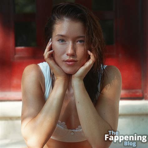 Frecklesalanna Nude Leaks Photo 5 Thefappening