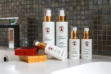 Fu Shing Collection Natural Skin Care Vodka Bottle Skincare