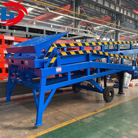 Mobile Hydraulic Container Loading Unloading Racking Load 12 Tons Warehousing And Logistics