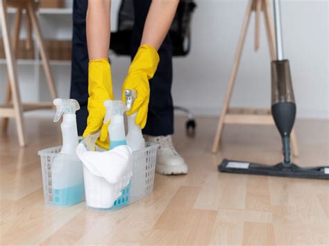 4 วิธีการทำความสะอาดกระเบื้องปูพื้น ให้มีอายุการใช้งานที่ยาวนาน