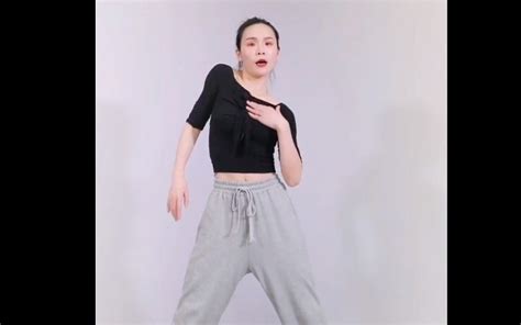 爵士舞基本功绕肩训练慢动作讲解教程 哔哩哔哩 Bilibili