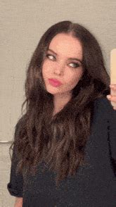 Dove Cameron Gif Dove Cameron Discover Share Gifs