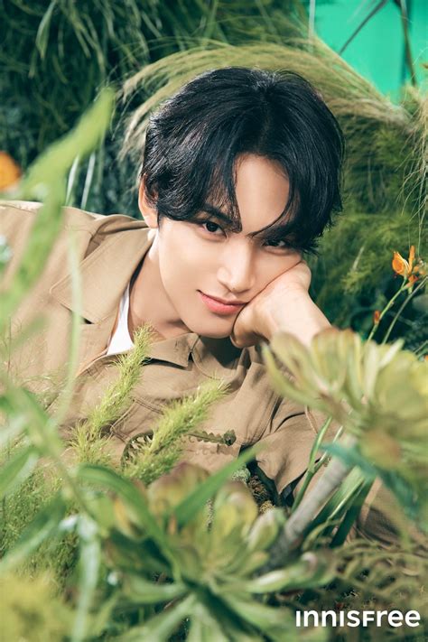 더쿠 이니스프리 X 세븐틴 민규 New 그린티 우림 화보