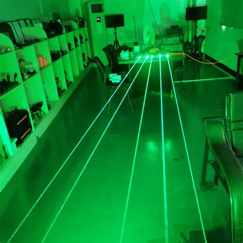 532nm 35mw Green Laser Module 22v Copper Laser Spot Irradiation