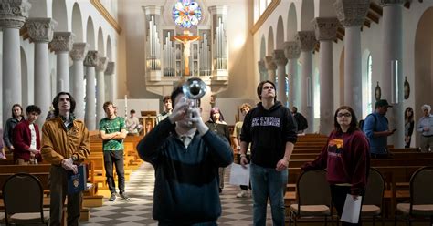 Music Or Physics This University Of Thomas Class Combines Both