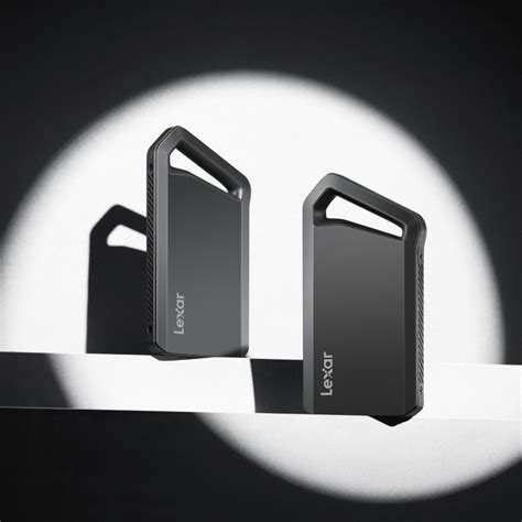 Lexar Unveils Sl Portable Ssd Exibart Street