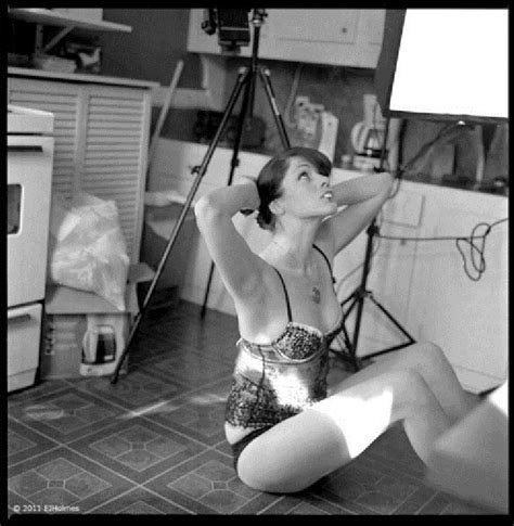 Naked Kaniehtiio Horn Added 07192016 By Bot