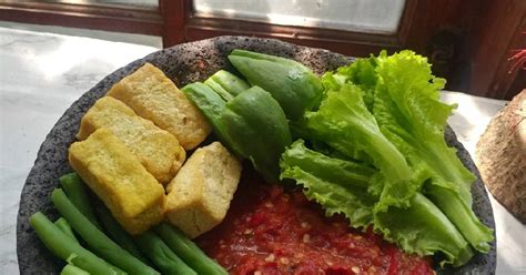 Resep 441 Sambal Terasi Oleh Kiarra Cookies N Cakes Cookpad