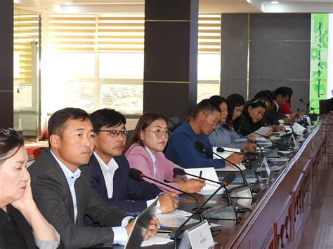 СУМДЫН ИТХ ЫН ДАРГА НАРИЙН БИЧГИЙН ДАРГА СУМДЫН ИТХ ЫН ТӨЛӨӨЛӨГЧДИЙГ ЧАДАВХЖУУЛАХ СУРГАЛТ