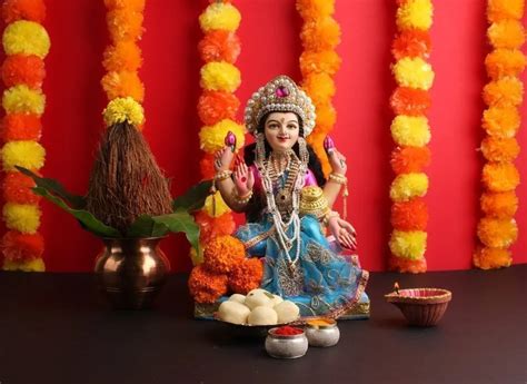 15 Lakshmi Pooja Celebration And Decoration Ideas Diwali Laxmi Puja