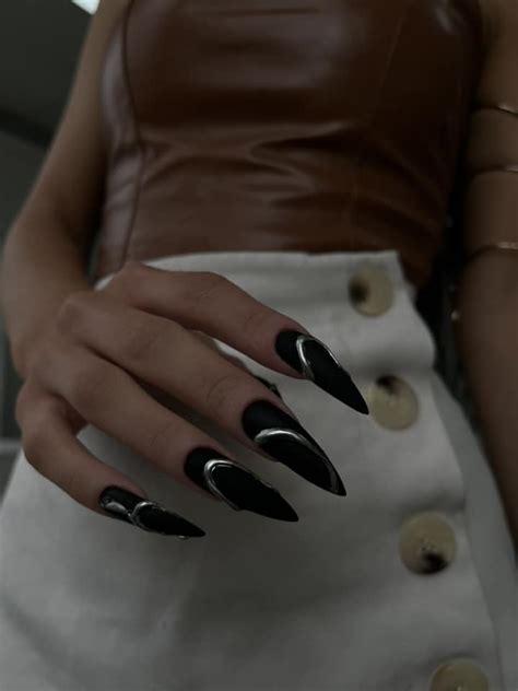 Ⓜ️ახმეტელი ხიზანიშვილის 8 Molberti • მოლბერტი