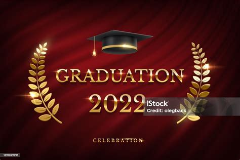 2022 졸업식 배너 학술 모자 황금 리본 및 어두운 빨간색 커튼 배경에 텍스트가있는 수상 개념 졸업식에 대한 스톡 벡터 아트 및 기타 이미지 Istock