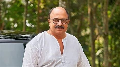 Malayalam Actor Siddique Files Police Complaint Against Revathy Sampath