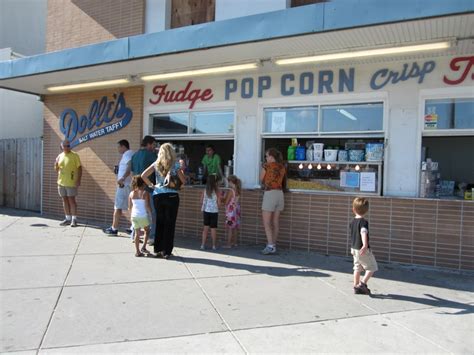 Dolles Salt Water Taffy And Popcorn Is A Must Have While Visiting The Beaches In Delaware