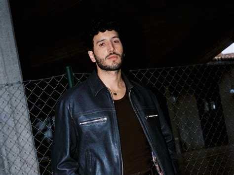 Sebasti N Yatra Se Desnuda En Milagro Su Lbum M S Ntimo Mediatiko