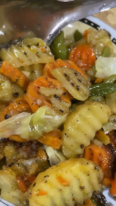 අවුරුද්දට ගෙදර හදපු සුපිරි Rice එක 😍 කඩේ ඒවට වඩා රසයි ️ Shrots Food Foodie Srilanka