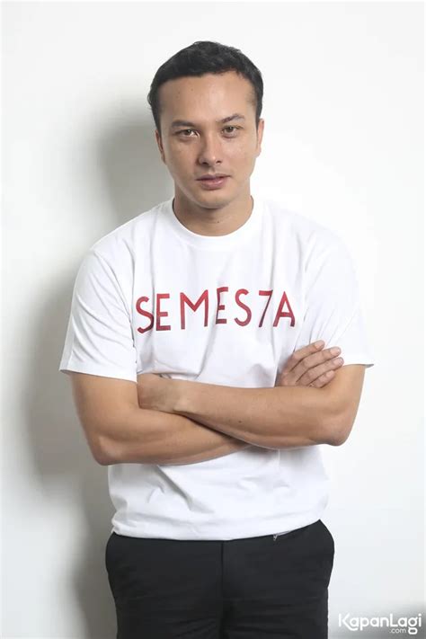 Dream Husband For Wives Here Are 8 Portraits Of Nicholas Saputra Broken Wings