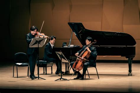 파크로쉬 크리스마스 와인 콘서트·센터피스 클래스 진행
