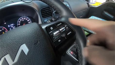 기아자동차 봉고3 Lpg 트럭에 장기간 운전시 편리한 정품 정속주행장치 크루즈 옵션을 설치한 영상입니다 자세한 설치과정정보는 설명란의 링크를 더 참조하시면 도움이 됩니다