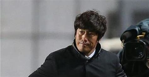 수원 서정원 감독 전북전 패배 경기장서 털겠다