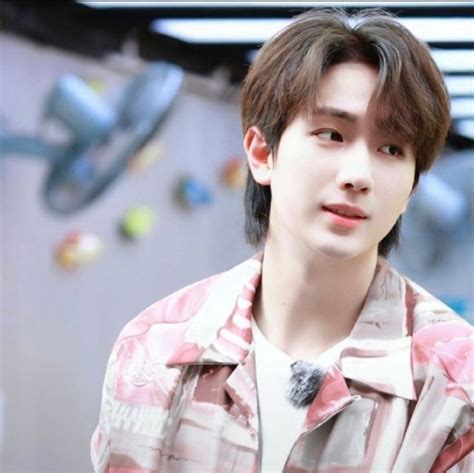 Lihongyi ~♡ ศิลปิน