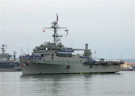 Uss Cleveland Lpd 7