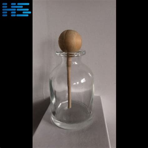 China Customized 100ml Cylindrical Diffuser Glass Bottle Suppliers