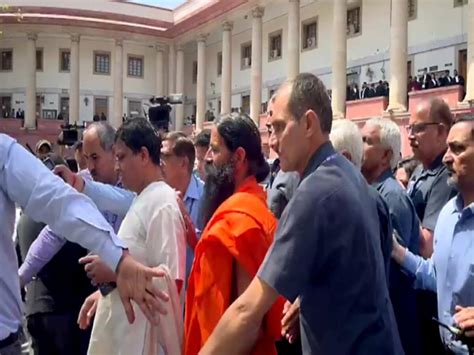 Ima Troubles Also Increased In Patanjali Case Supreme Court Issued Notice On Balkrishna Demand