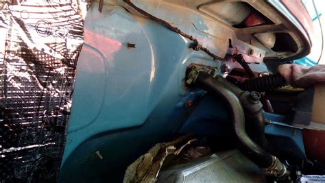шумоизоляция подкапотки — Volkswagen Transporter T4, 1,9 л, 1991 года ...