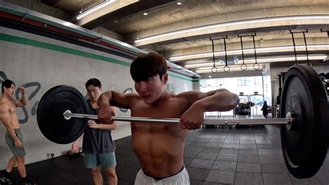 식단관리안하고 몸만들기 Vlog Youtube