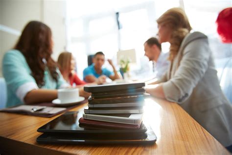 Using Customer Input In Product Development Benefits And Faqs Kl Communications