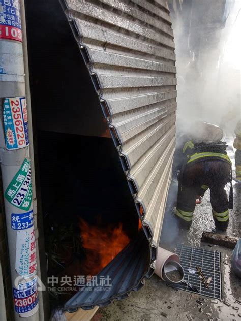 嘉義住宅火警引發氣爆 幸無人受波及 社會 中央社 Cna