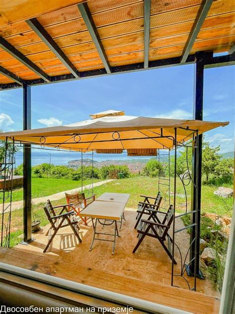 Вила со базен и панорамски поглед на Охрид и Охридско езеро Kajak Mk