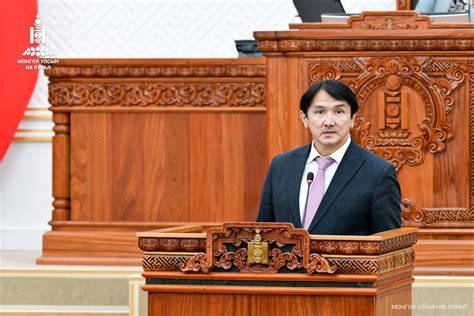 Хот тосгоны эрх зүйн байдлын тухай хуульд өөрчлөлт оруулах тухай хуулийн төслийг хэлэлцэхийг