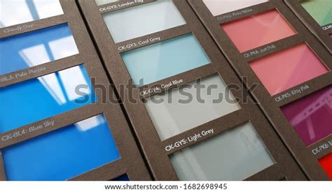 Tinted Colour Glass Wall：超过 562 张免版税可许可的库存照片 Shutterstock