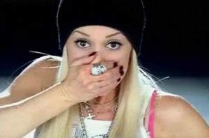 Gwen Stefani Hollaback Girl Hypegirls