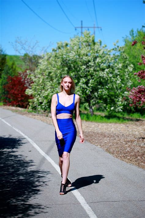 16 Captivating Ideas Of Clothes For Skinny Women