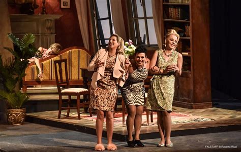 케빈앤컴퍼니 유니텔 오페라 시즌 2019 팔스타프 안녕하세요 유니텔입니다 오늘은 유니텔