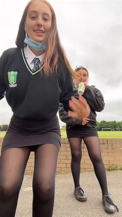 Pin By Peter Garry On Tight Mini Skirt Outfit Video Cute Skirt