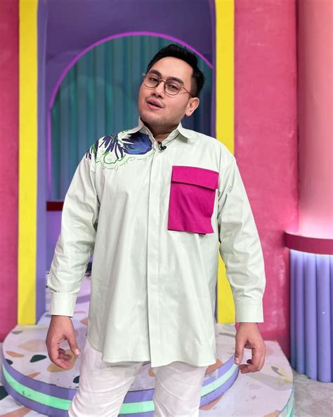 From Hari Putra To King Nassar These 13 Male Singers Become Netizens