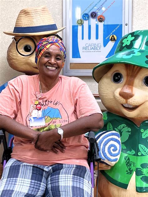 Do You Want To Have A Smile Like Bobbye Come Join Us As A Volunteer Bobbye Has Been