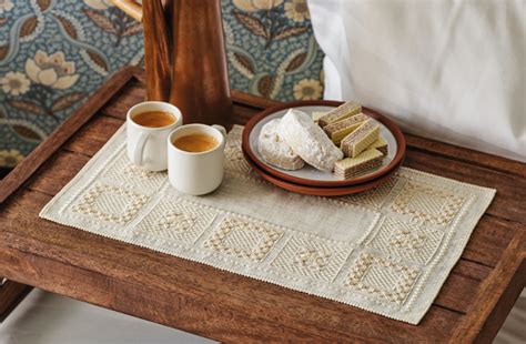 Inspirations Magazine Issue 119 Stitching Stories A Stitch In Time