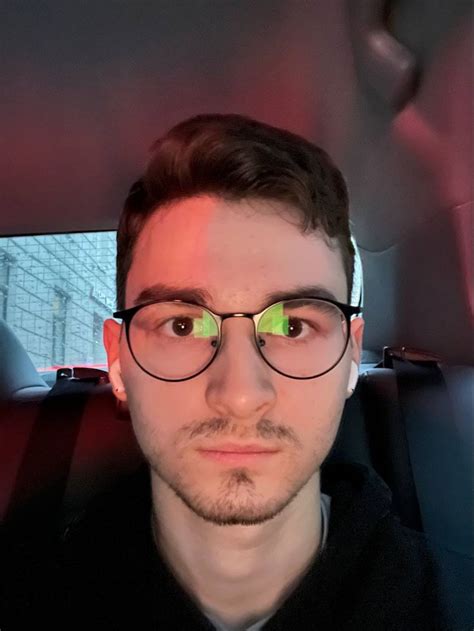 Pin by ʙʀɪᴀɴ.ʟᴏᴠᴇ on максик♡ | Silly pictures, Brain mapping, Memes