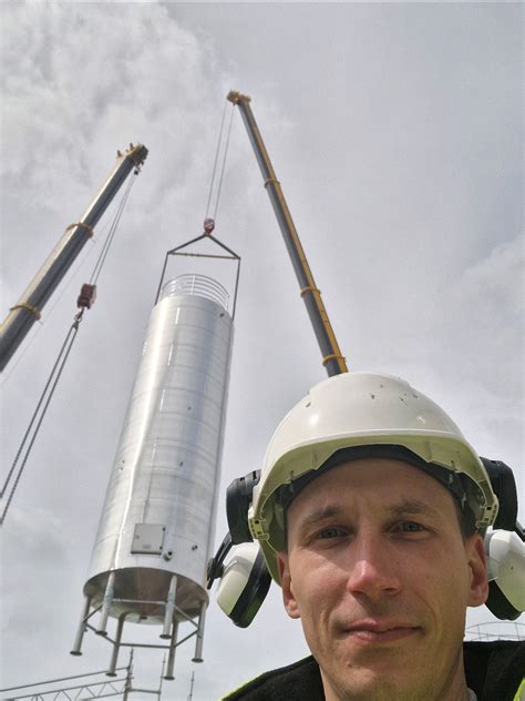 Pavol Greguska Beng Hons Miet On Linkedin Contractlifting