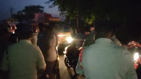 Ycp Vs Tdp కల్వర్టు కోసం కొట్లాటకు దిగిన టీడీపీ వైసీపీ వర్గాలు