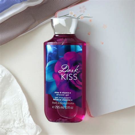 باث اند بودي ووركس جل استحمام دارك كيس سعة 295 مل