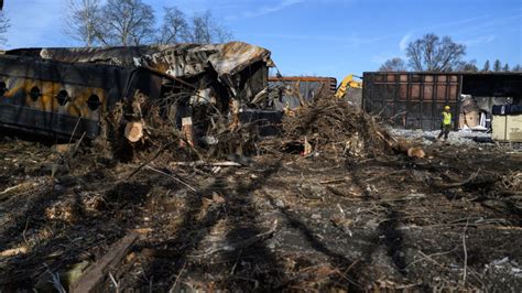 Contaminated Waste Shipments From Ohio Derailment Resume Fox 2 Detroit