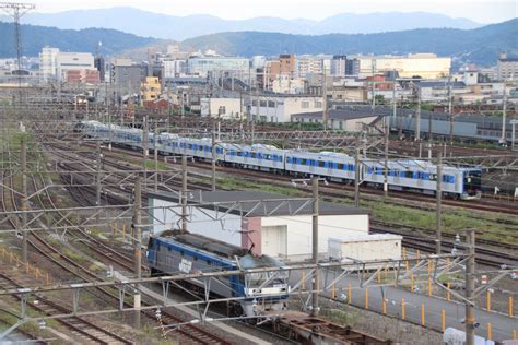 ブルドックくろしお on Twitter 京都鉄道博物館スカイテラスから甲種都営三田線6500形 16時53分 2022年8月27日