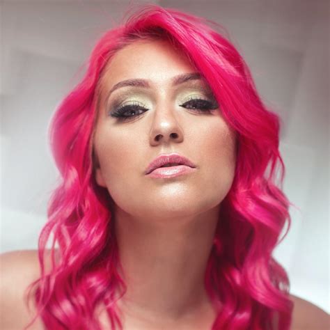 Contact Noa Sanchez Agent Manager And Publicist Details