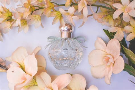 5 Perfumes Florales Que Querrás Agregar A Tu Colección